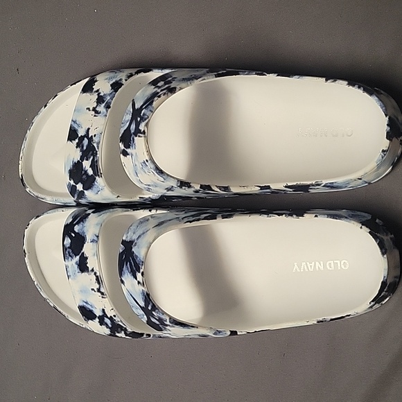 Old Navy | Shoes | Beach Slides | Poshmark